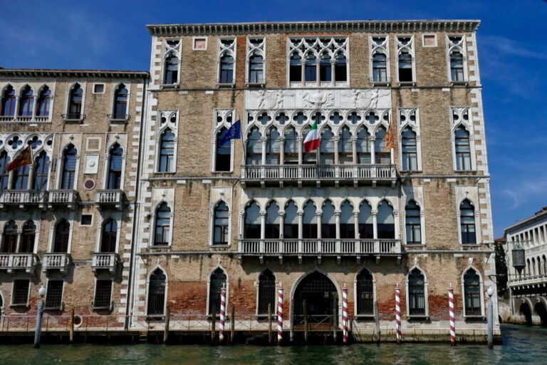 Guide to the 50 Most Beautiful Palaces in Venice | bye:myself