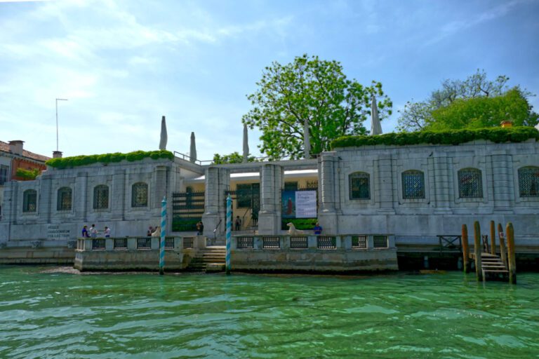 Guide to the 50 Most Beautiful Palaces in Venice | bye:myself