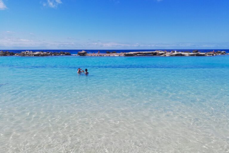 The Best Beaches in Curacao You Can Easily Visit by Public Bus | bye:myself