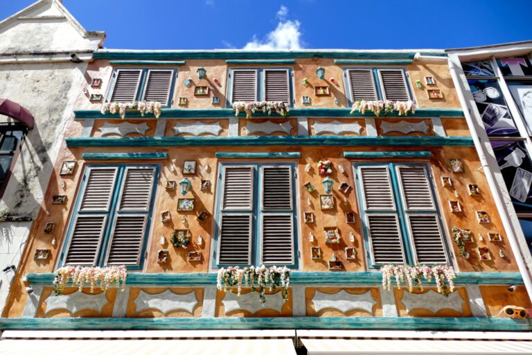 CURACAO - Guide to the Caribbean Island That Has It All