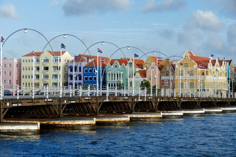 CURACAO - Guide to the Caribbean Island That Has It All